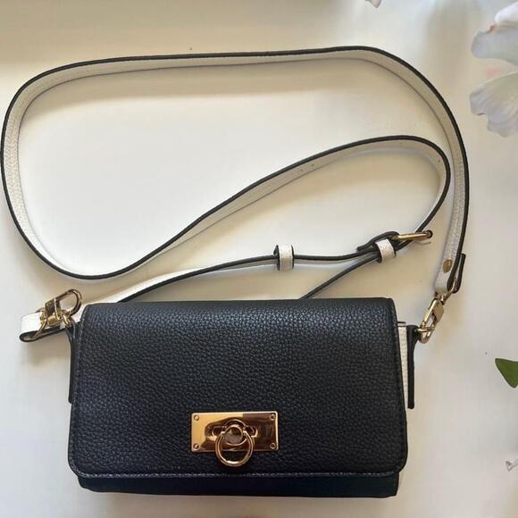 Love & Lore | Bags | Love Lore Crossbody Bag | Poshmark